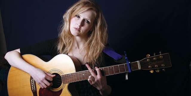 Pippa Evans - stand up comedian - Just the Tonic Comedy Club